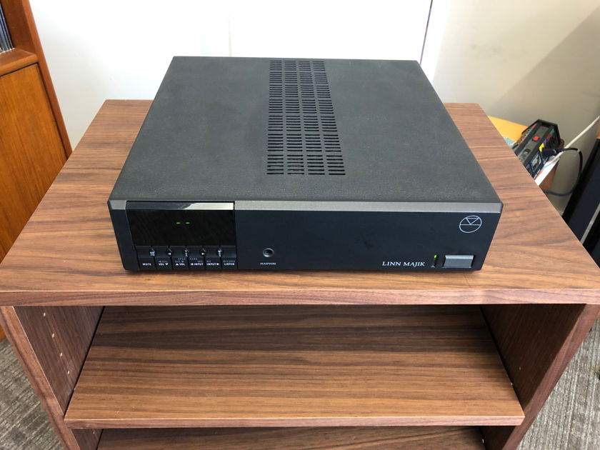Linn Majik-I integrated original model plus rare $1,150 Sneaky Kudos ...