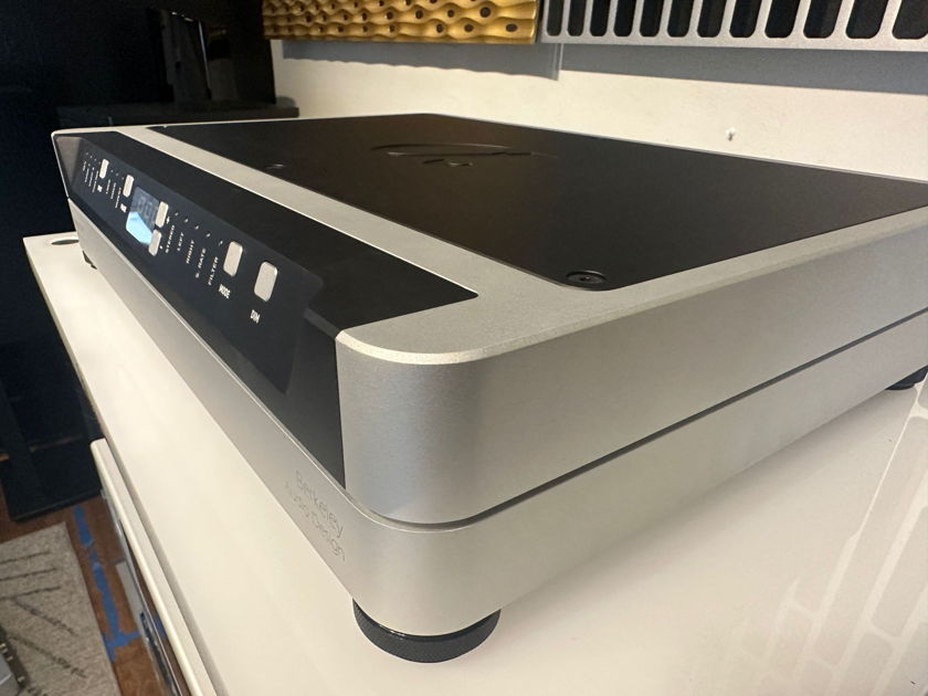 Berkeley Audio Design Alpha DAC Reference ... For Sale | Audiogon