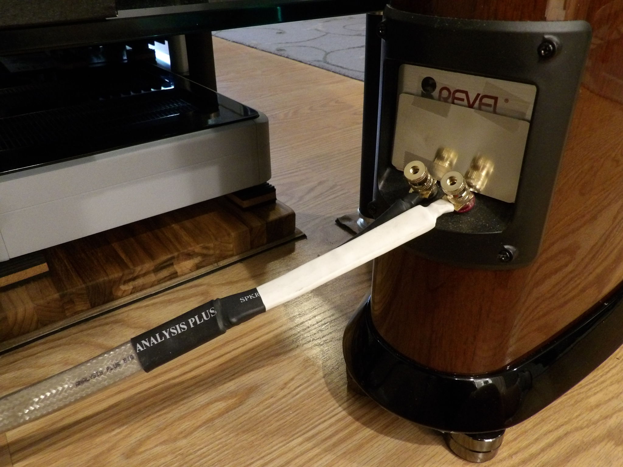 Analysis Plus Inc. Big Silver Oval - 6' wi... For Sale | Audiogon