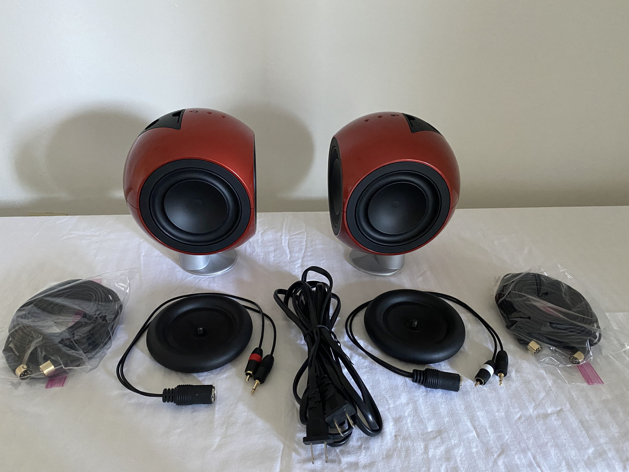 Bang & Olufsen Beolab 3 Speakers High Glos... For Sale | Audiogon