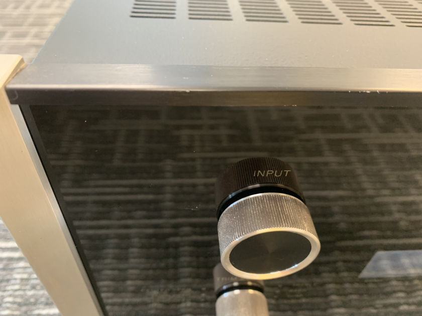 McIntosh MHT-100 6.1 Channel A/V System For Sale | Audiogon
