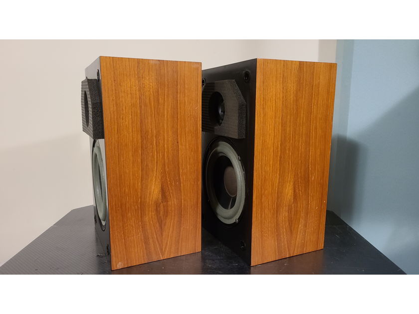 McIntosh XL-1 Bookshelf Speakers For Sale | Audiogon