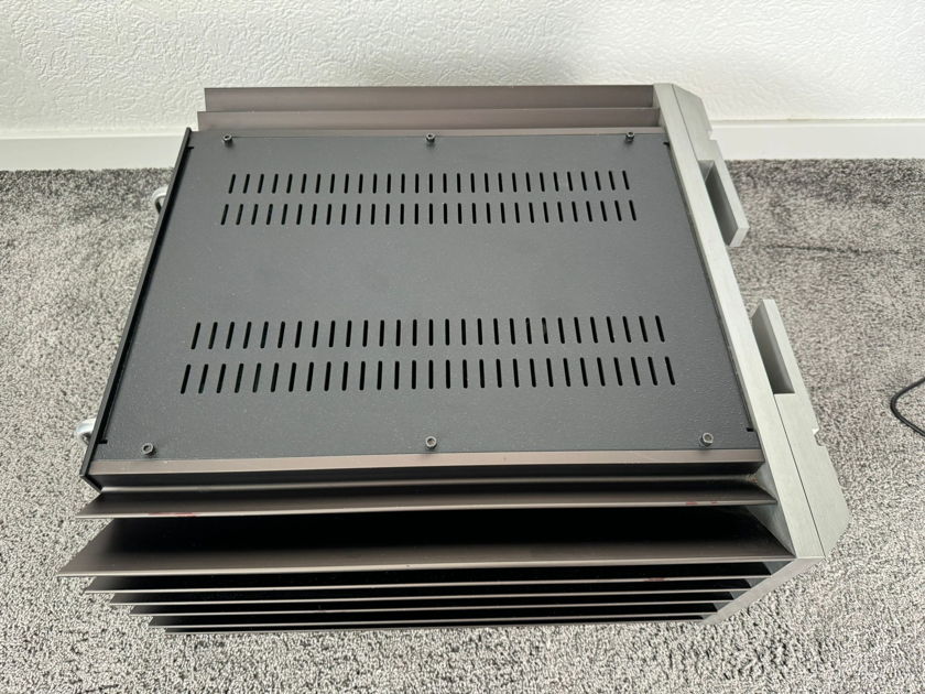 Pass Labs x250.5 High End Power Amplifier For Sale | Audiogon