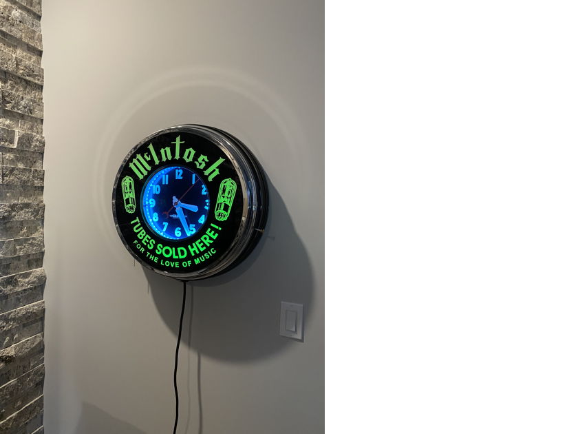McIntosh 22" Round Neon Curtis Clock (WILL... For Sale | Audiogon
