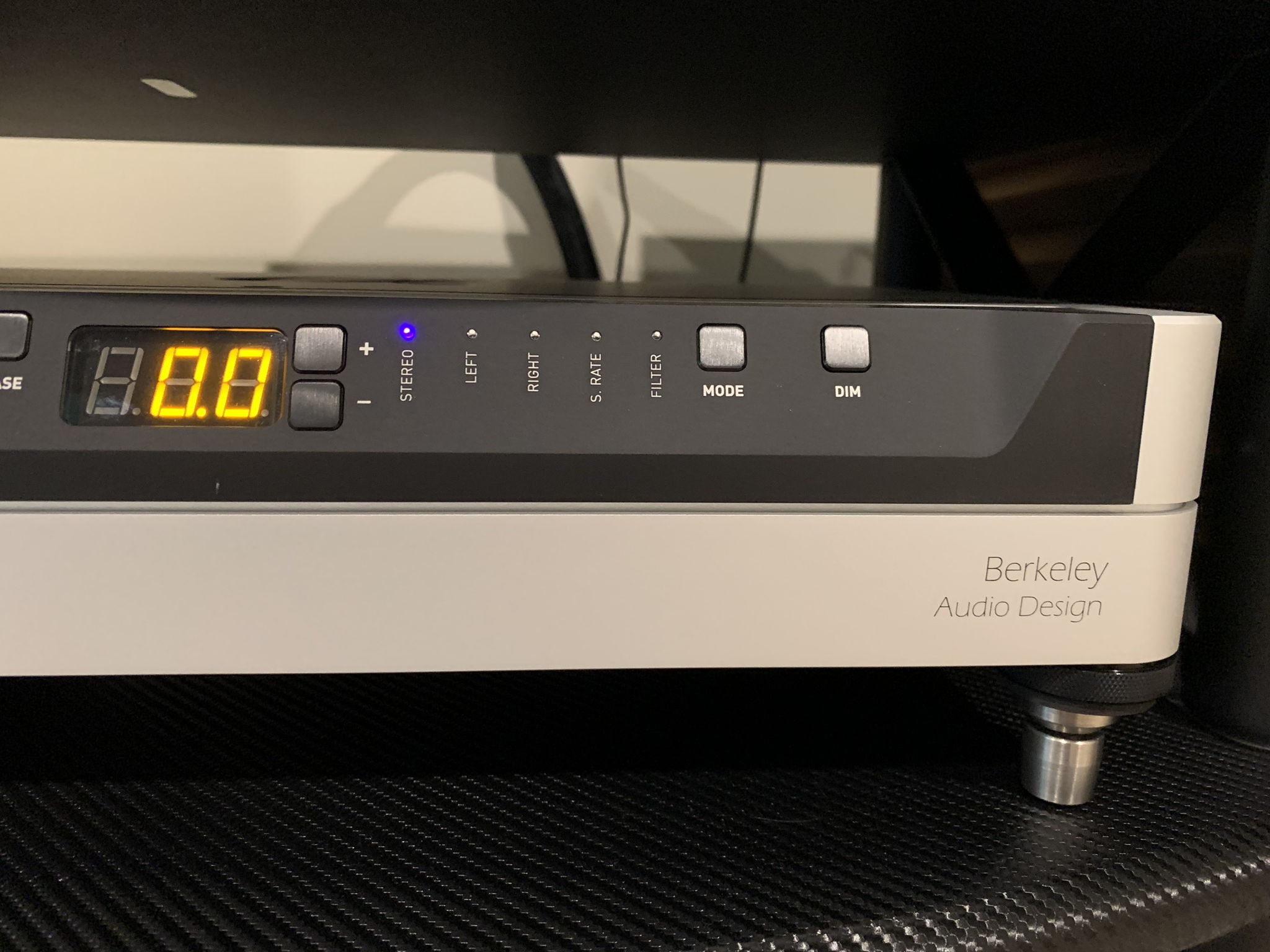 Berkeley Audio Design Alpha DAC Reference | DA Converters | Ogden ...