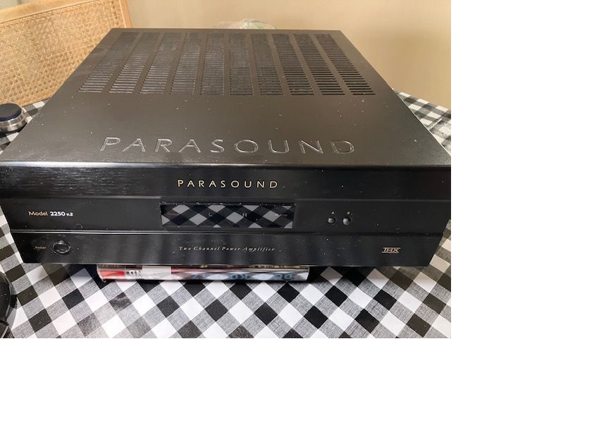 Parasound 2250 v.2 For Sale | Audiogon