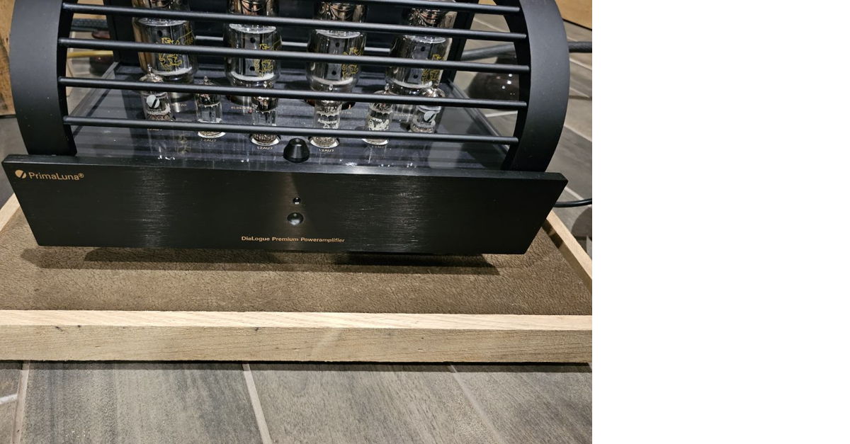 PrimaLuna DiaLogue Premium 2 available for... For Sale | Audiogon