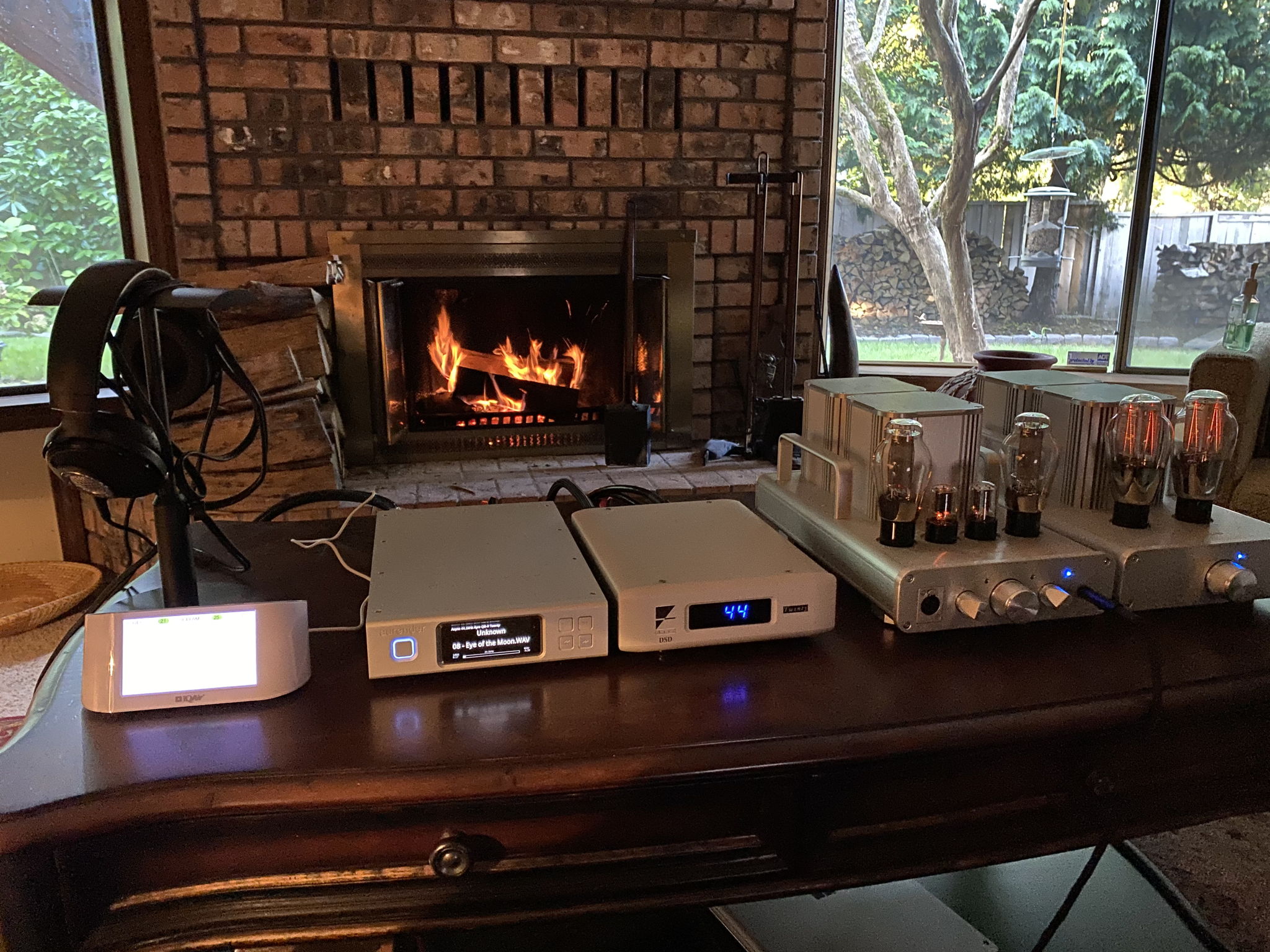 Headphone System | Virtual Listening Room