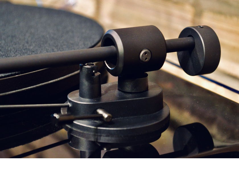 Pro-Ject Audio Juke Box E Turntable - Amp,... For Sale | Audiogon