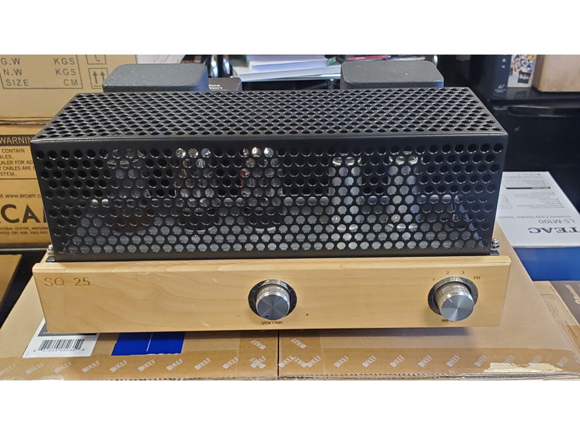 Sound Quest Sq-25 tube preamp with mm/mc For Sale | Audiogon