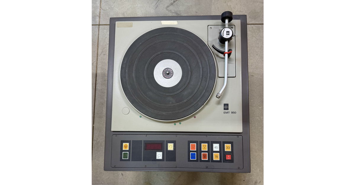 EMT Audio 950 Direct Drive Turntable(has a... For Sale | Audiogon
