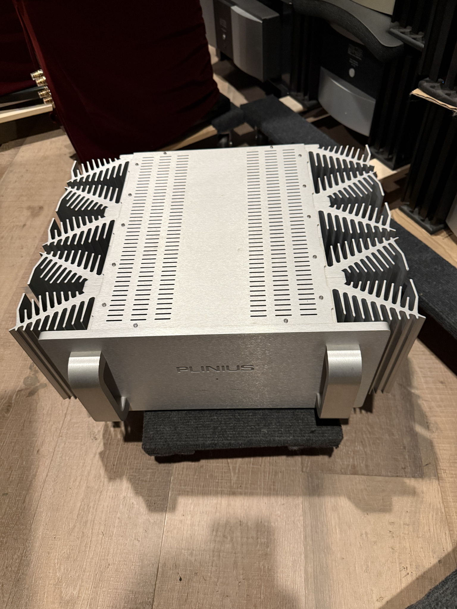 Plinius SB-301 For Sale | Audiogon