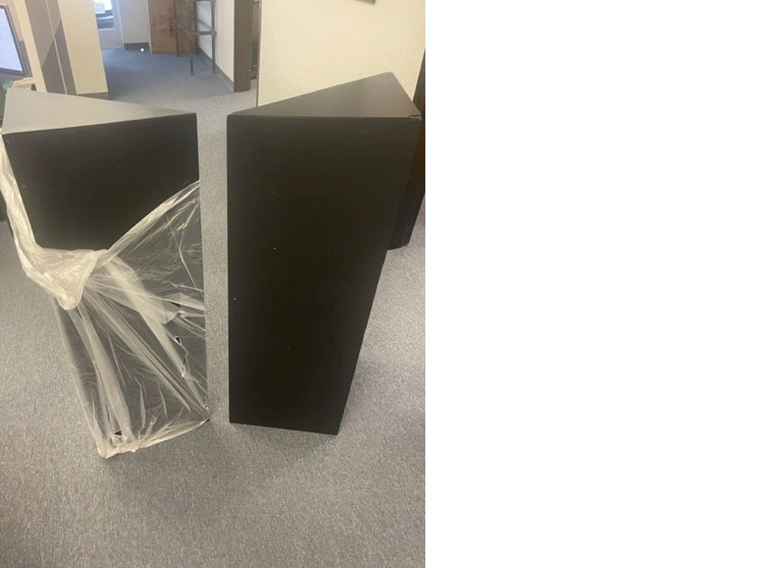 GIK Acoustics Custom Tri-Trap Corner Bass ... For Sale | Audiogon