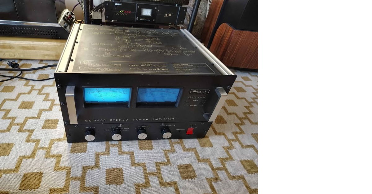 McIntosh 2500 amplifier For Sale | Audiogon