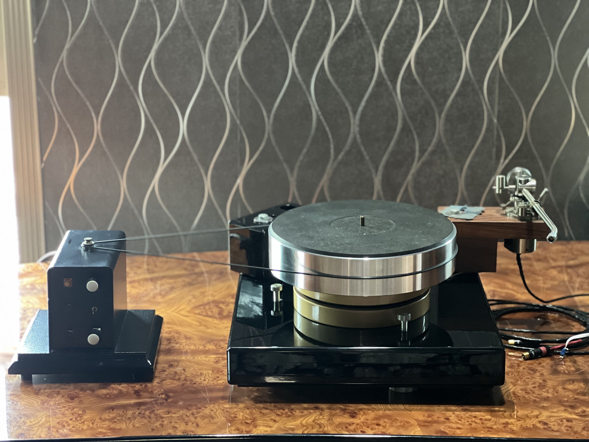 JC Verdier La Platine Turntable For Sale | Audiogon