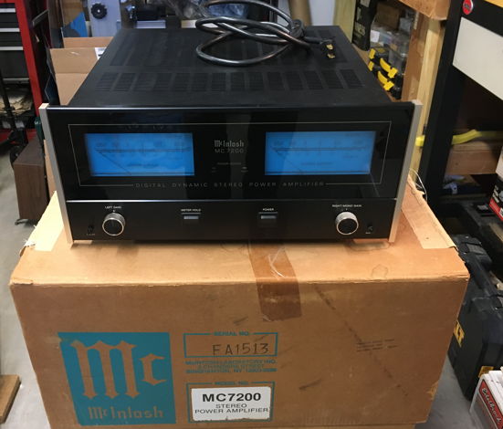McIntosh Labs MC 7200 – a Pair of power amps For Sale | Audiogon