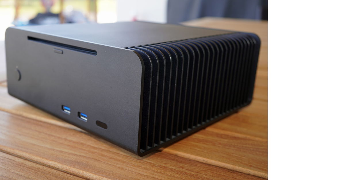 Small Green Computer sonicTransporter i5 M... For Sale | Audiogon