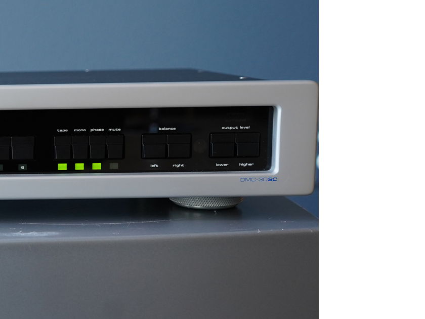 Spectral DMC-30SC Preamplifier, Pre-Owned For Sale | Audiogon