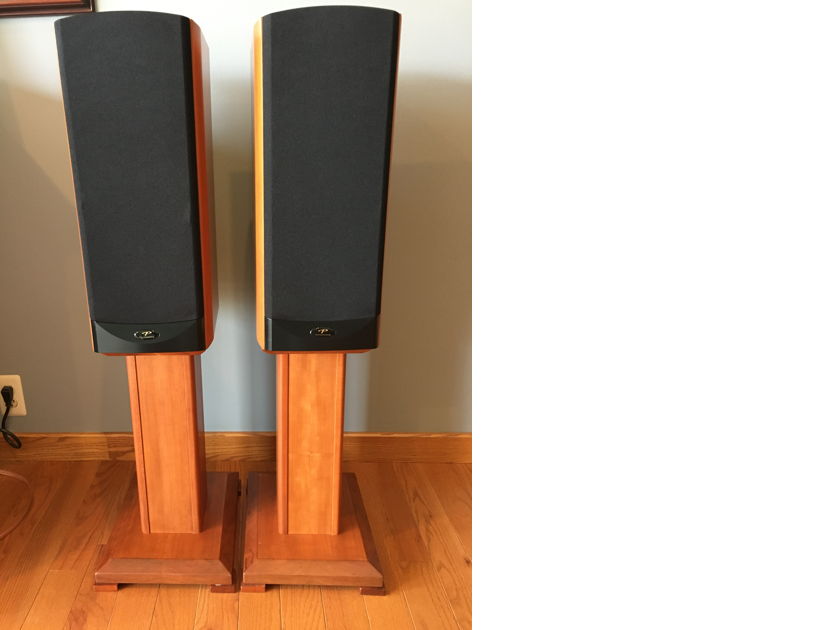 Paradigm Studio 40 v2 For Sale | Audiogon