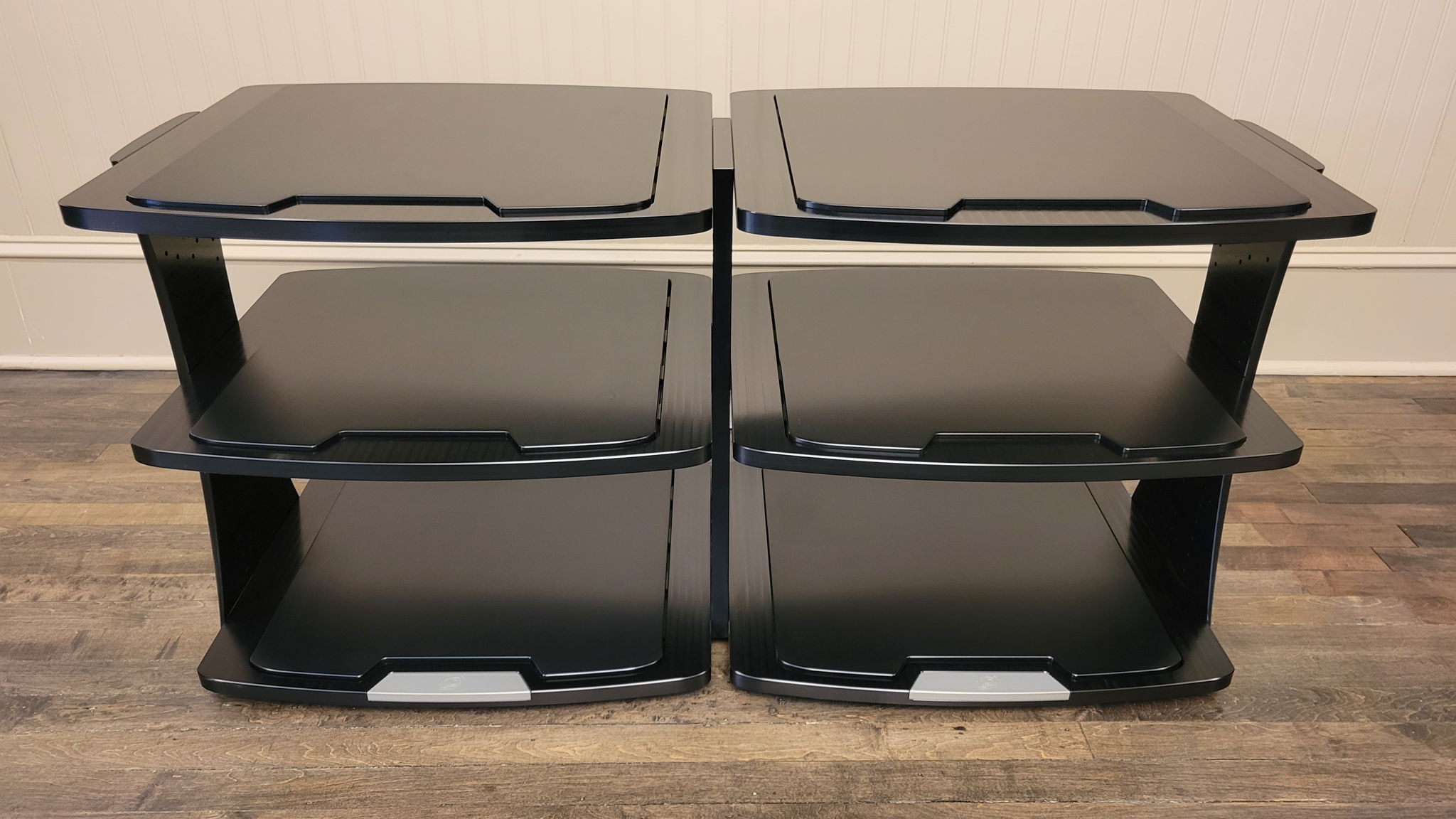 YG Acoustics - Rack 1.6 - Anodized Black F... For Sale | Audiogon