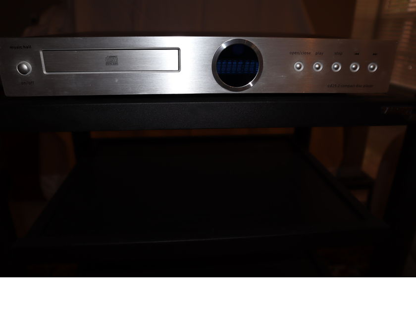 Music Hall CD 25.2 CD Player For Sale | Audiogon
