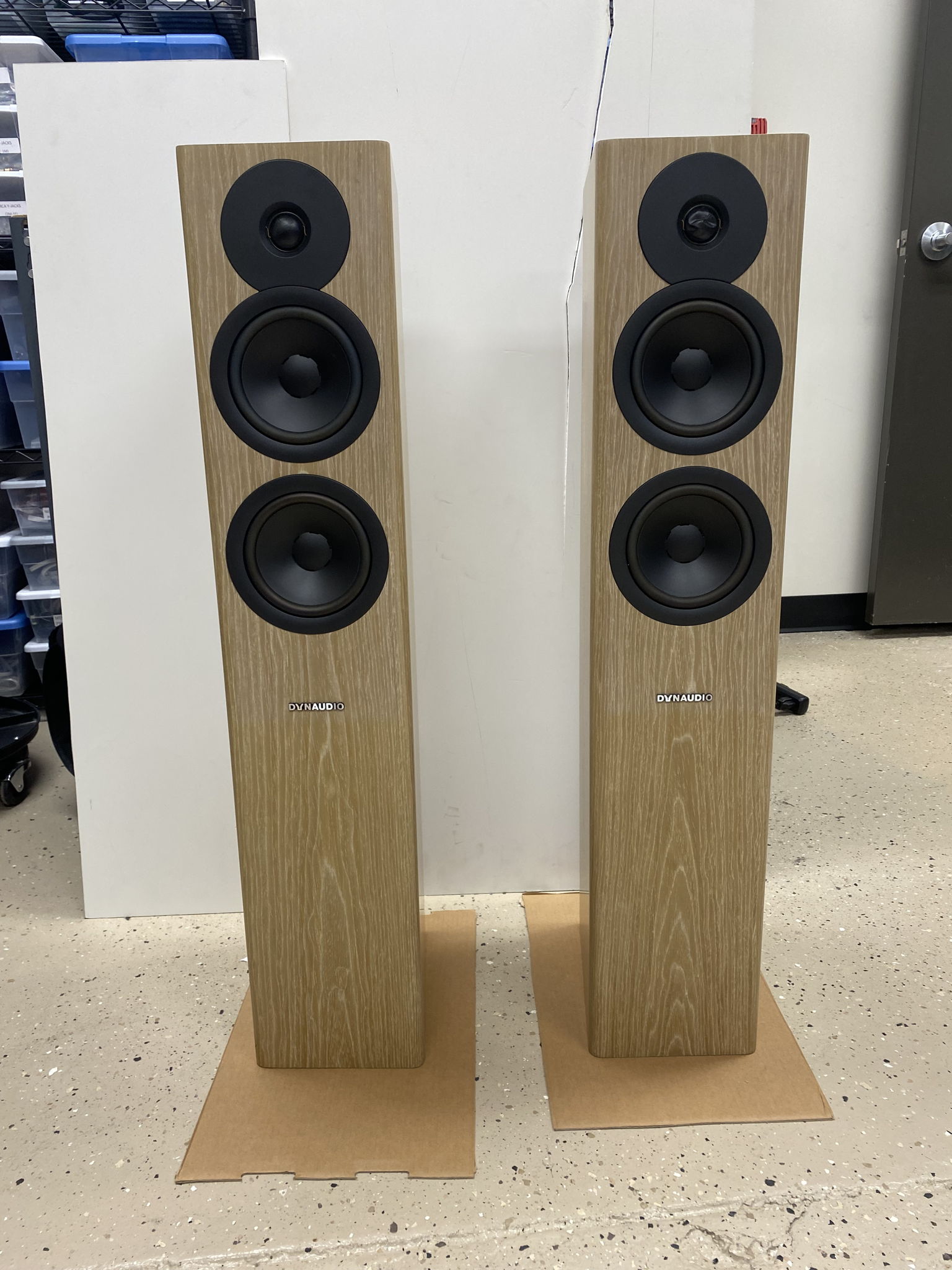 Dynaudio Evoke 30 For Sale | Audiogon