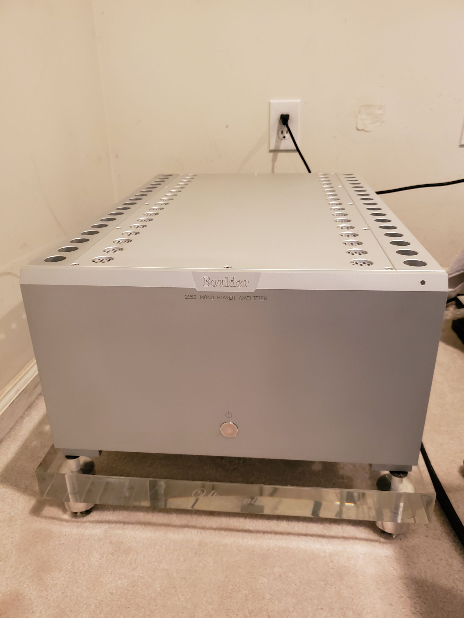 Boulder 2150 Mono Amps For Sale | Audiogon