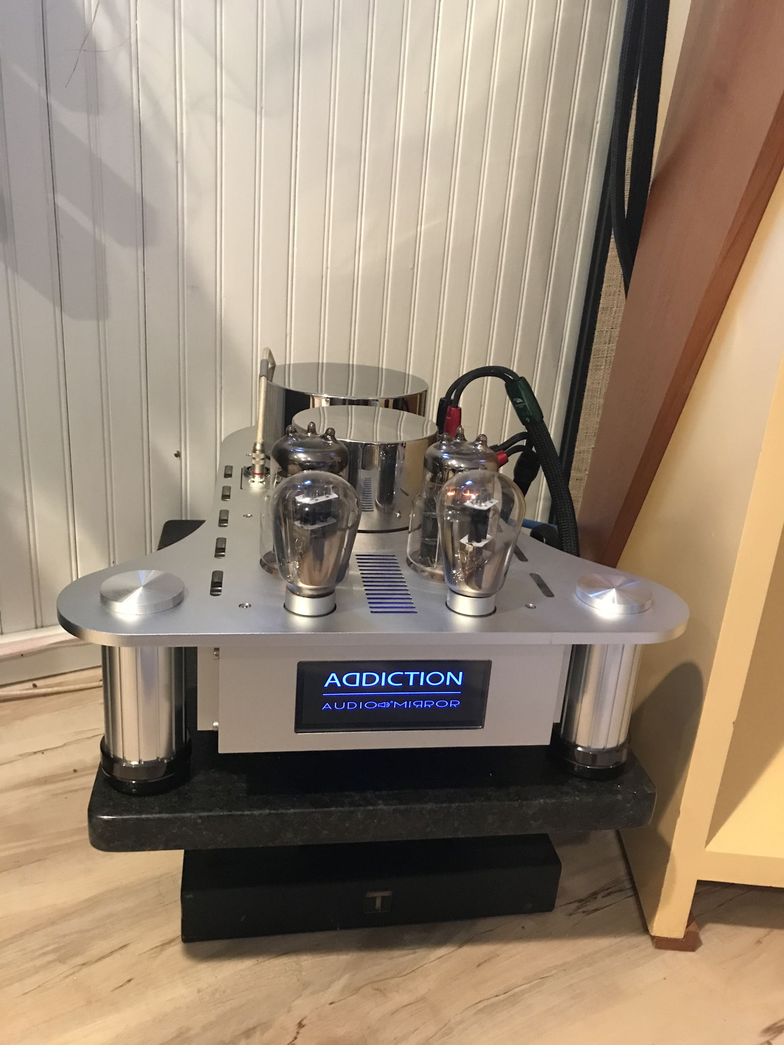 Audio Mirror Addiction Power amp monoblocks For Sale | Audiogon