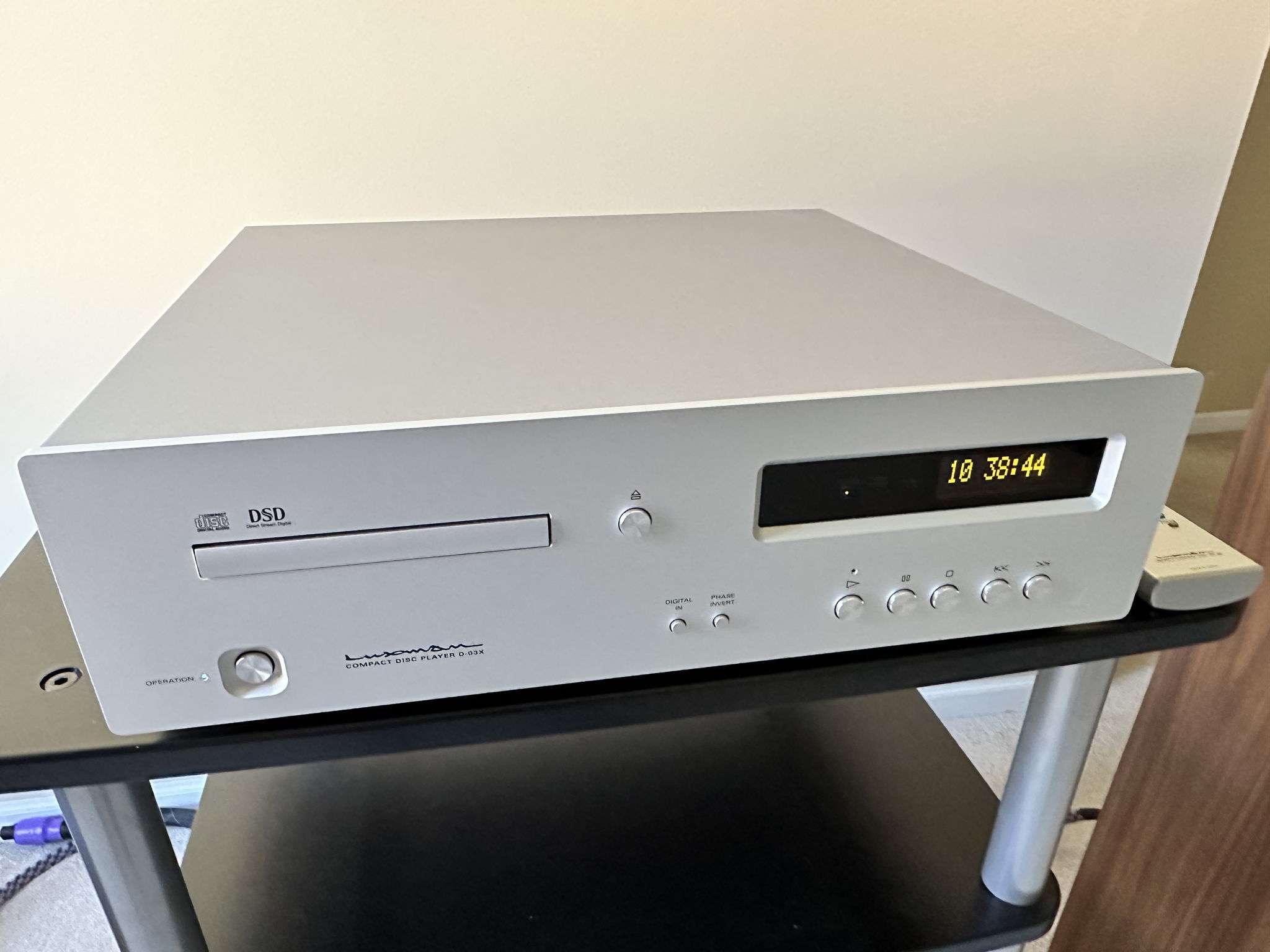 Luxman D-03X CD CD-MQA HiRes DAC with full... For Sale | Audiogon