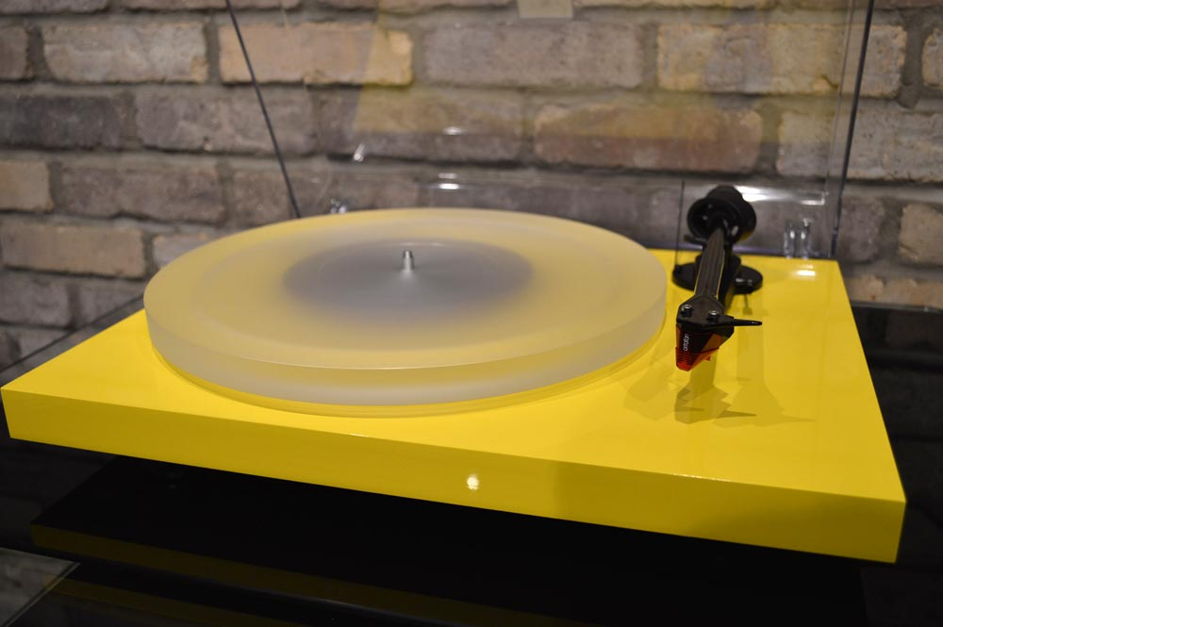 Pro-Ject Debut Series - 22mm Acrylic Turnt... For Sale | Audiogon