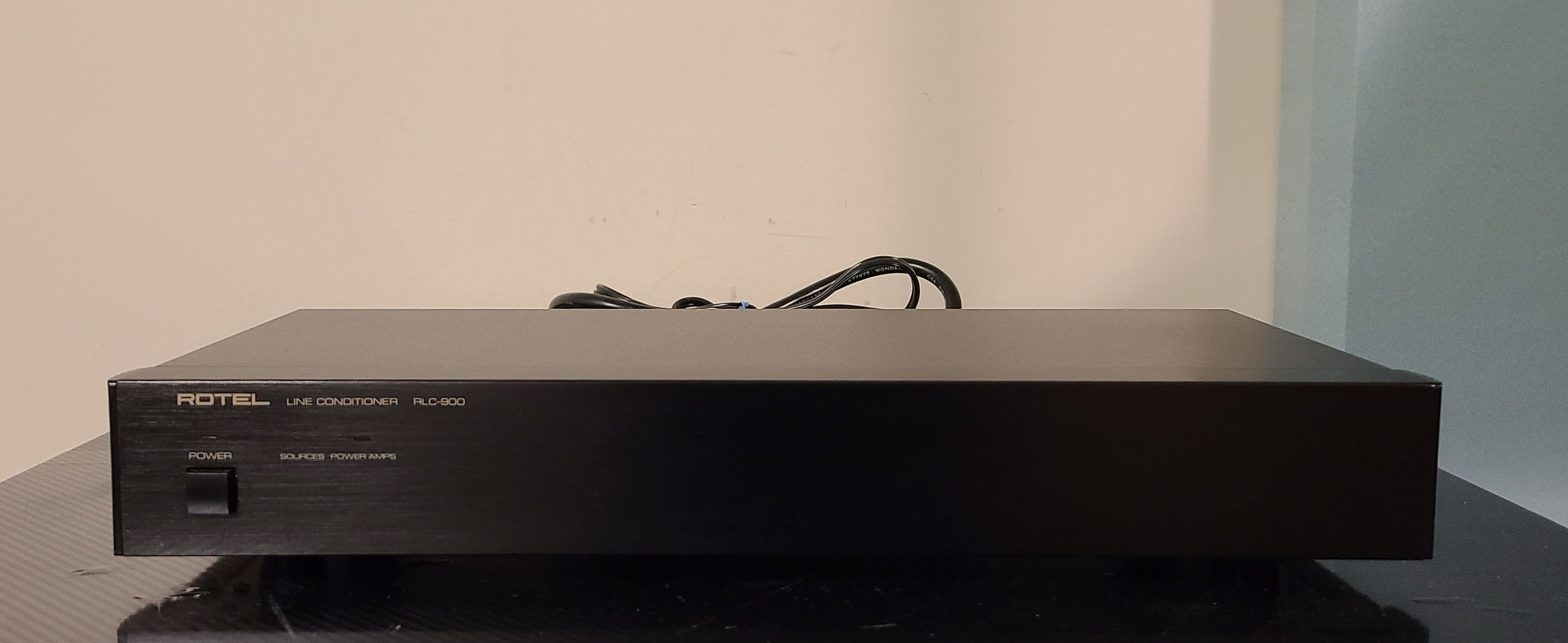 Rotel RLC-900 Power Conditioner. For Sale | Audiogon