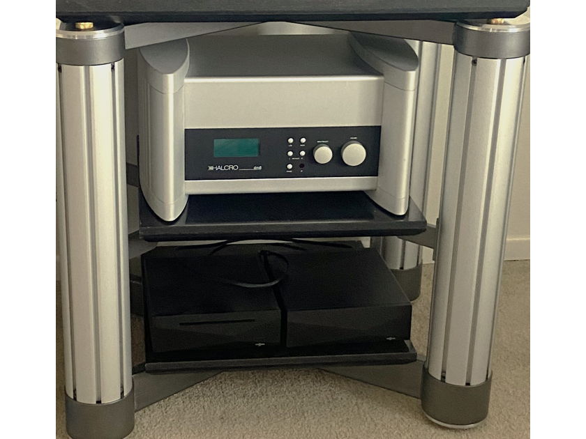 Halcro DM8 Line stage Preamplifier | Solid state | Audiogon