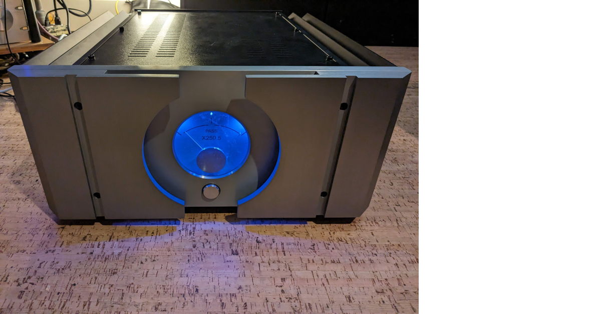Pass Labs X250.5 For Sale | Audiogon