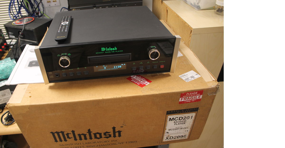 McIntosh MCD201 SACD/CD Player with New Mc... For Sale | Audiogon