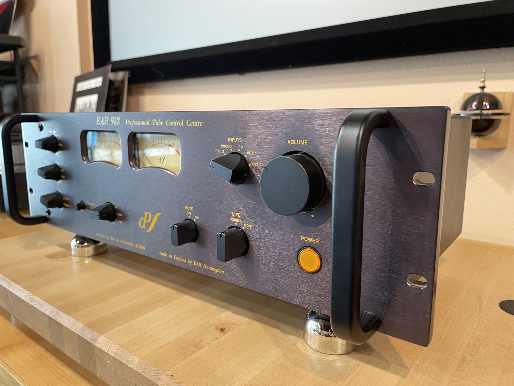 EAR Yoshino 912 Tube Preamplifier with Pho... For Sale | Audiogon