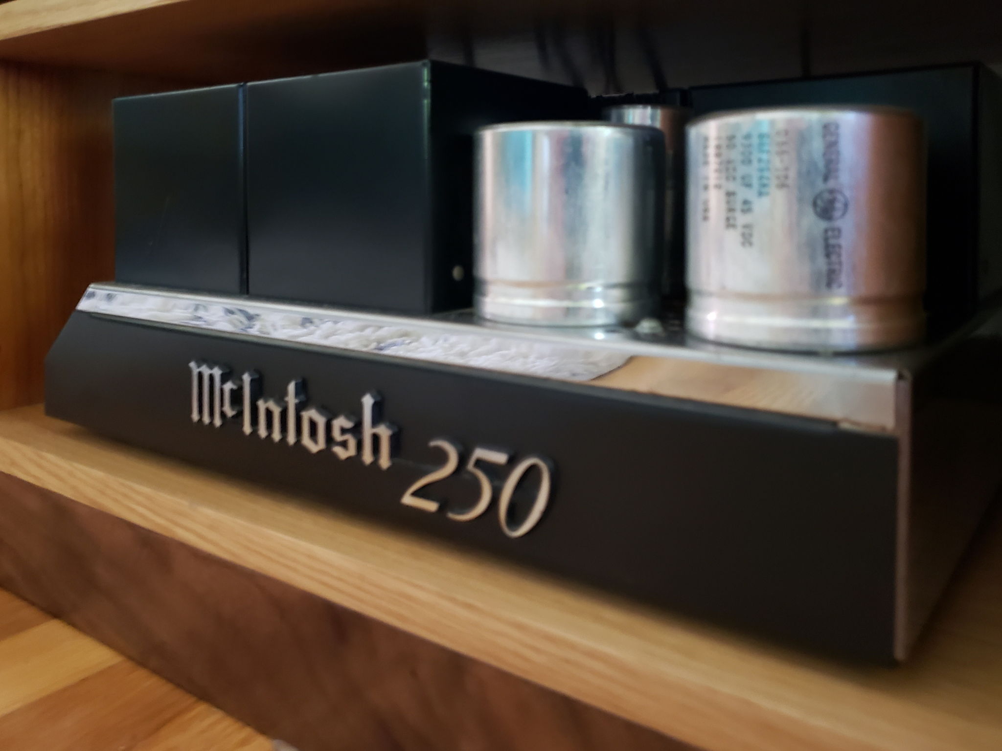McIntosh MC-250 For Sale | Audiogon