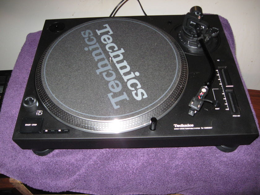 Technics sl-1200 MK7 Turntable with a gra... For Sale | Audiogon