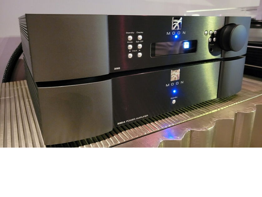 SimAudio Moon 390 Preamp, Streamer, DAC & ... For Sale | Audiogon