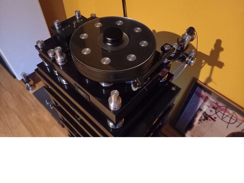 SAM Titan Silver turntable AVAILABLE RIGHT... For Sale | Audiogon
