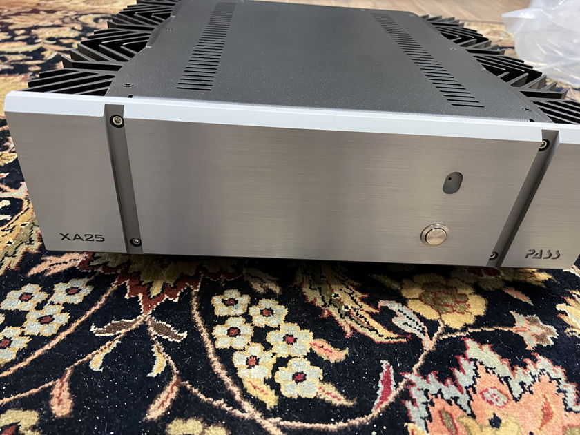 Pass Labs XA25 For Sale | Audiogon