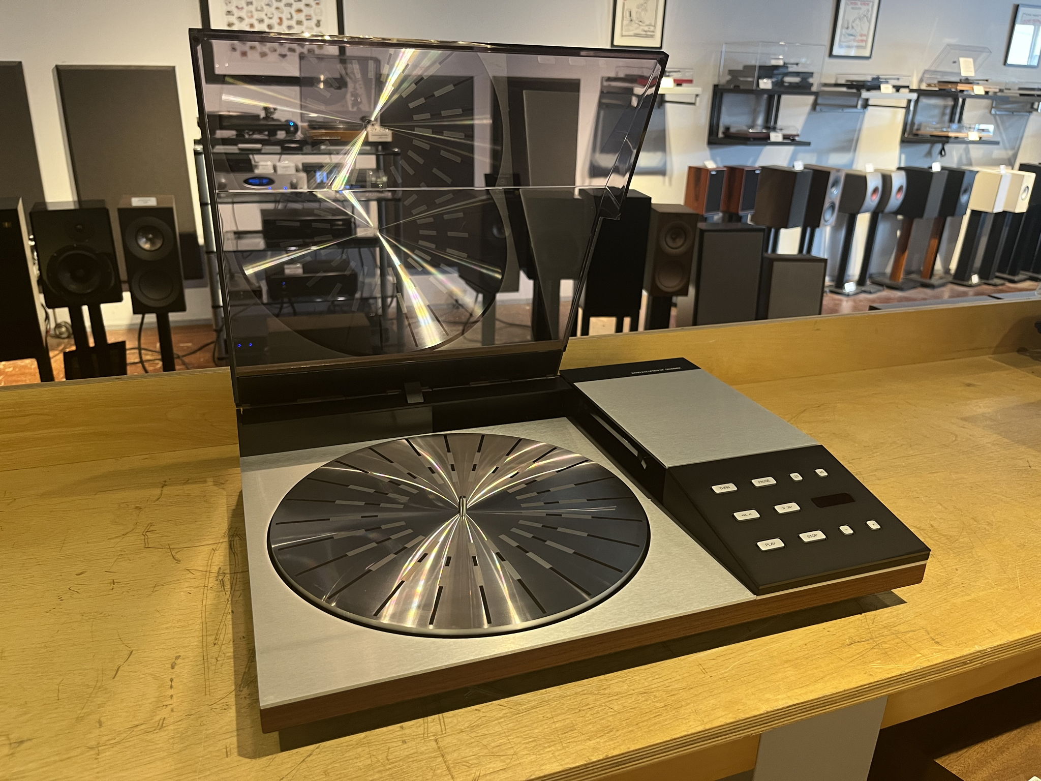 Bang & Olufsen Beogram 8002 Tangential Dri... For Sale | Audiogon