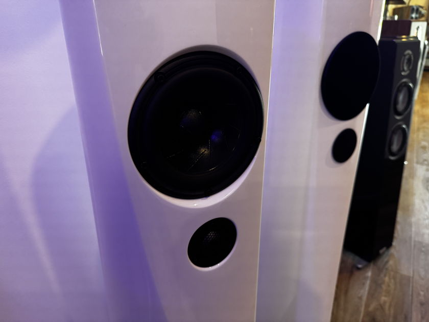 Estelon YB mkII For Sale | Audiogon