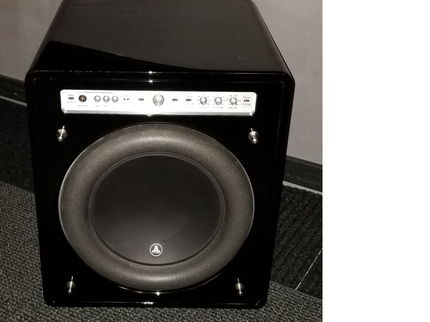 JL Audio F112 GLOSS BLACK 12" FATHOM POWER... For Sale | Audiogon