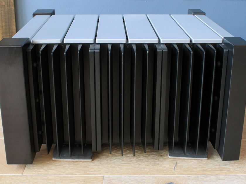 Classe Omicron Amplifier in Silver Finish | Solid state | Audiogon
