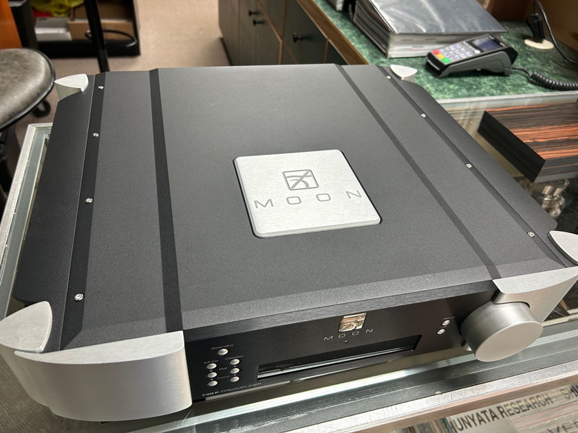 Simaudio Moon 740P For Sale | Audiogon