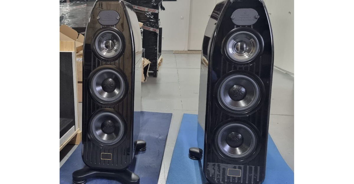 Kharma Exquisite Midi Signature For Sale | Audiogon