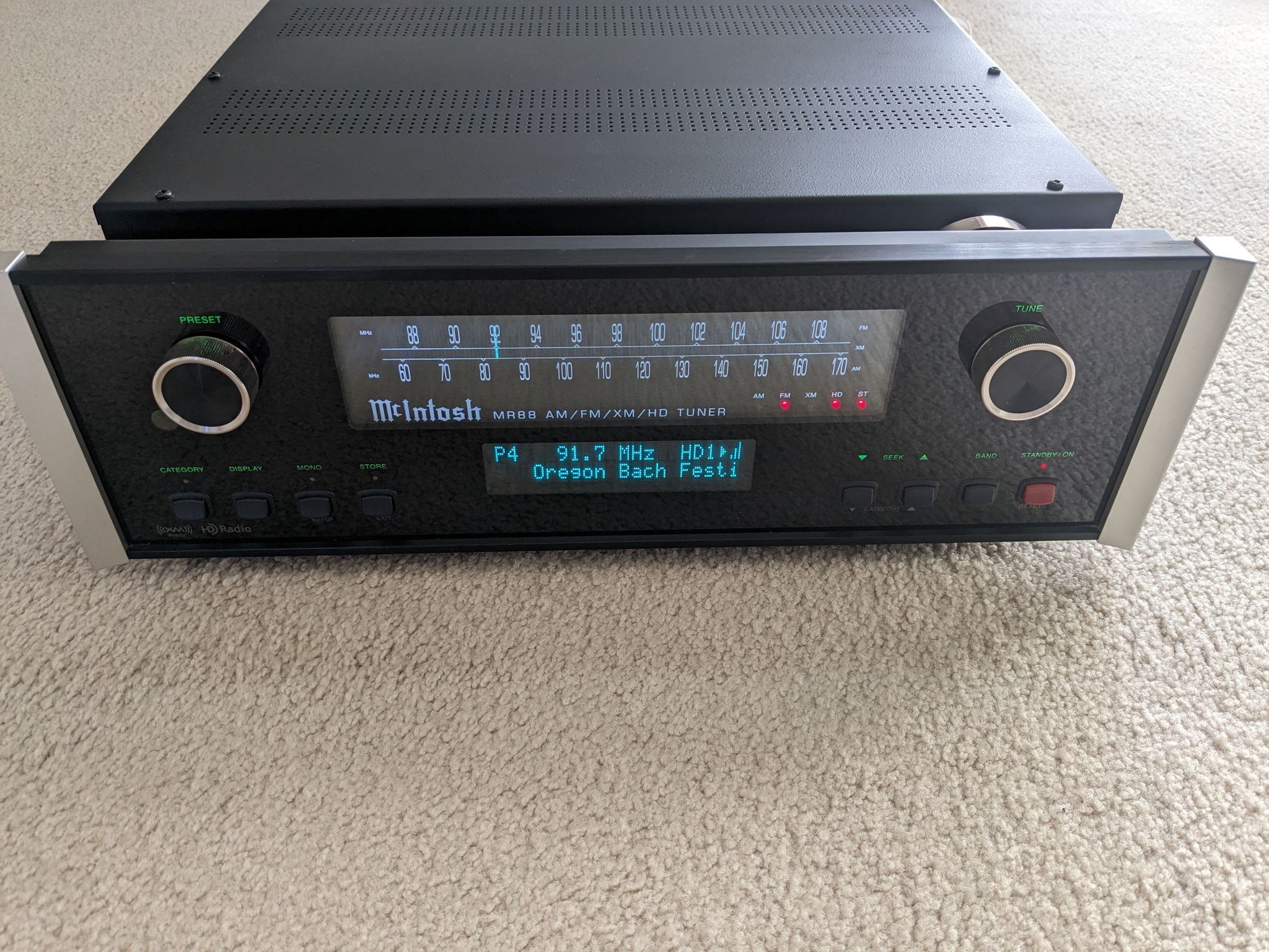 McIntosh MR88 FM/AM/HD/XM Tuner For Sale | Audiogon