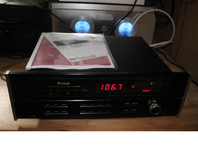 McIntosh MR7083 AM/FM Digital Tuner - Exce... For Sale | Audiogon