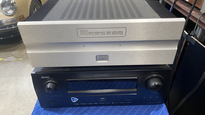 Bryston 17” Silver 4B-SST Stereo Amp For Sale | Audiogon