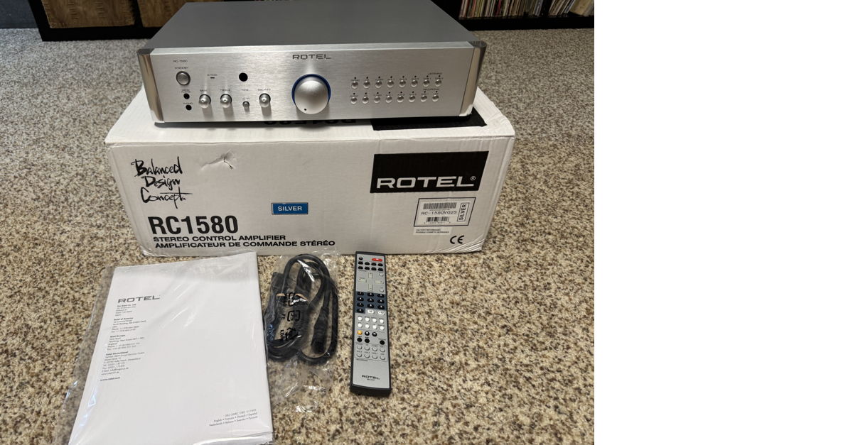 Rotel RC-1580 - Silver faceplate, nice pre... For Sale | Audiogon